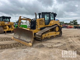 2022 Cat D6XE LGP Crawler Dozer in Lake Worth, Texas, United States ...
