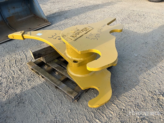 48 in Bagger-Ripper - Fits John Deere 350 | Ritchie Bros. Auctioneers