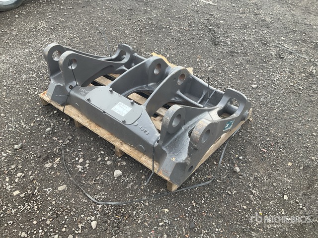 Volvo Wheel Loader Quick Coupler | Ritchie Bros. Auctioneers