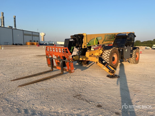 2012 Xtreme XR1270 Telehandler | Ritchie Bros. Auctioneers