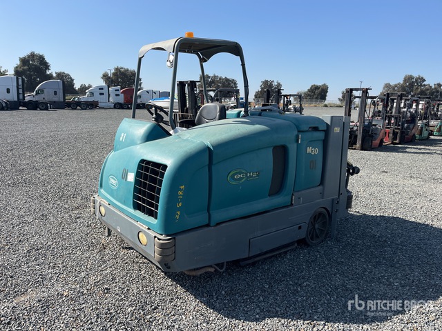 2011 Tennant M30 Ride-On Floor Sweeper | Ritchie Bros. Auctioneers