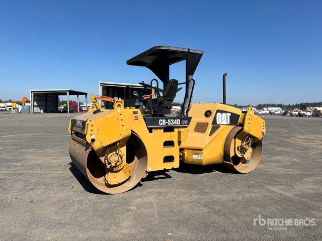 2005 Cat CB-534D XW Double Drum Roller | Ritchie Bros. Auctioneers