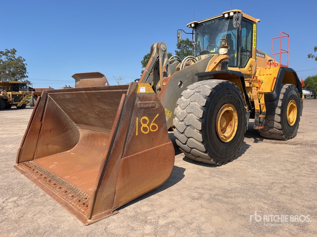 2018 Volvo L220H Wheel Loader | Ritchie Bros. Auctioneers