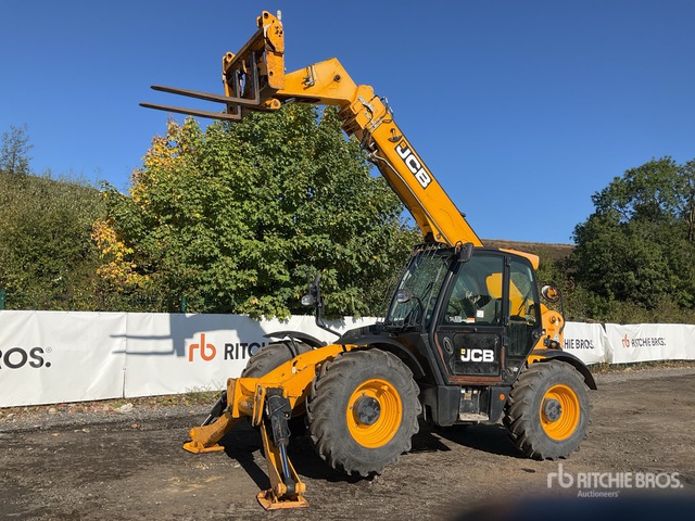2017 JCB 533-105 Telehandler | Ritchie Bros. Auctioneers