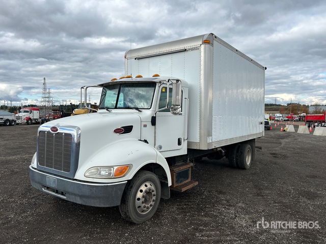 2011 Peterbilt 330 4x2 Service Truck | Ritchie Bros. Auctioneers