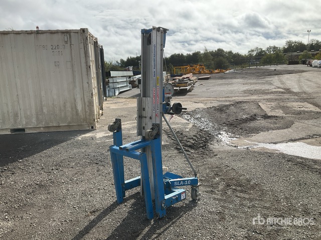 2014 Genie SLA10 Material Hoist | Ritchie Bros. Auctioneers