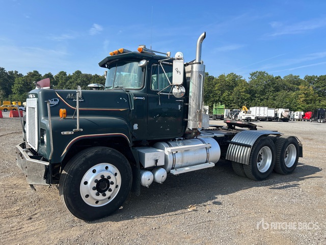 1987 Mack RS686LST 6x4 Day Cab Prime Mover | Ritchie Bros. Auctioneers