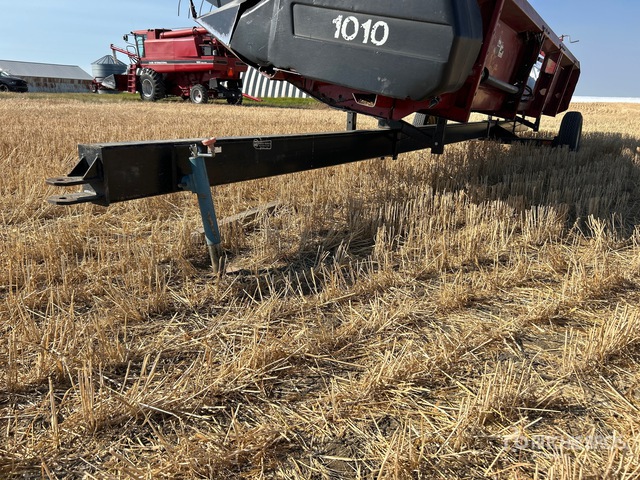 Unverferth HT-30 30 ft Header Transport Trailer | Ritchie Bros. Auctioneers
