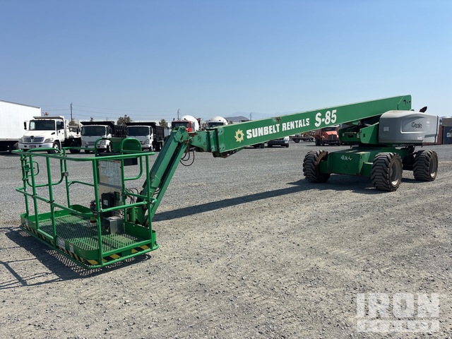2016 Genie S85 4WD Diesel Telescopic Boom Lift | Ritchie Bros. Auctioneers