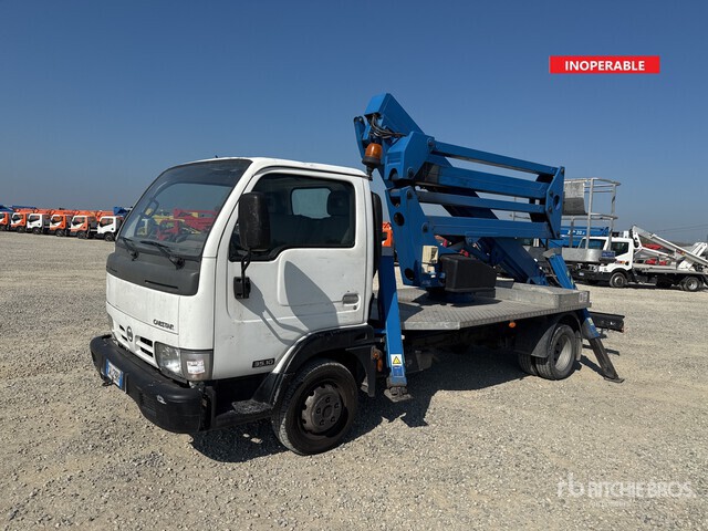 2005 Sequani Z20E 20 m on 2005 Nissan Cabstar 35.10 Bucket Truck ...