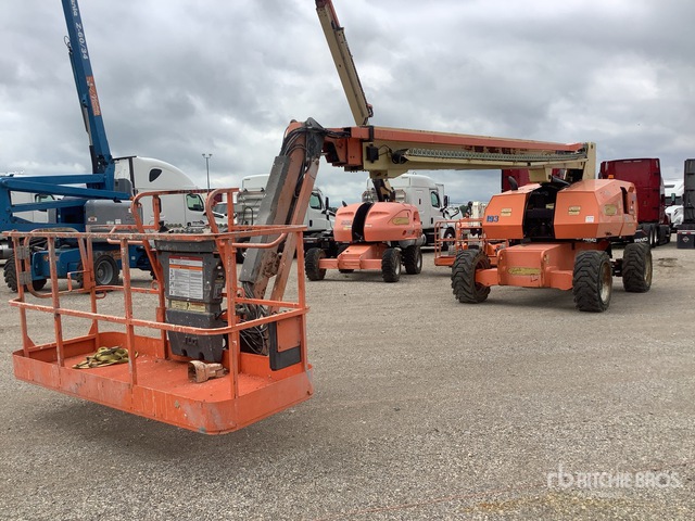 2013 JLG 860SJ 4WD Diesel Nacelle téléscopique | Ritchie Bros. Auctioneers
