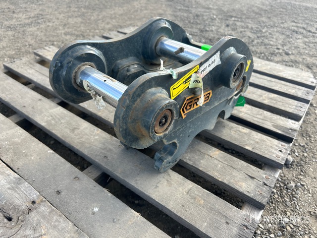 GRYB Excavator Coupler - Fits Case, Kobelco, New Holland, Sany (Unused ...