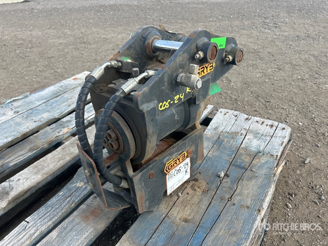 GRYB Tilting Excavator Coupler - Fits Cat (Unused) | Ritchie Bros ...