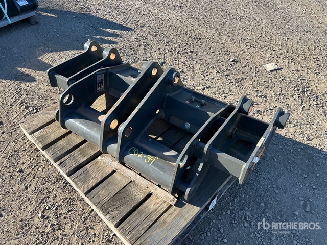 GRYB LJ10 Loader Quick Coupler (Unused) | Ritchie Bros. Auctioneers