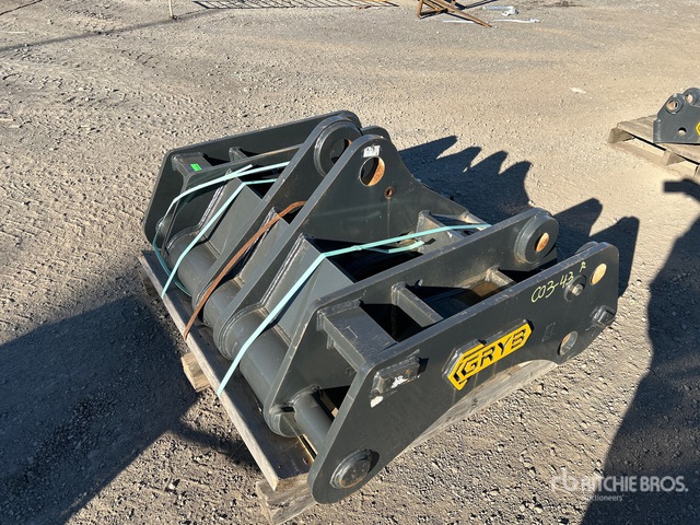 Gryb Wheel Loader Quick Coupler (Unused) | Ritchie Bros. Auctioneers