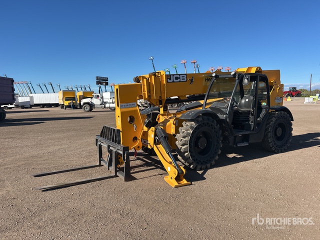 JCB 51056 Telehandlers transport quote to Shawnee, OK. VeriTread Load ...