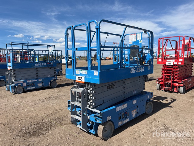 2020 Genie GS3246 Electric Scissor Lift | Ritchie Bros. Auctioneers