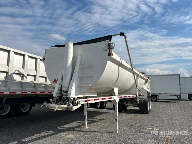 1999 CPS 42 ft T/A Frameless End Dump Trailer | Ritchie Bros. Auctioneers