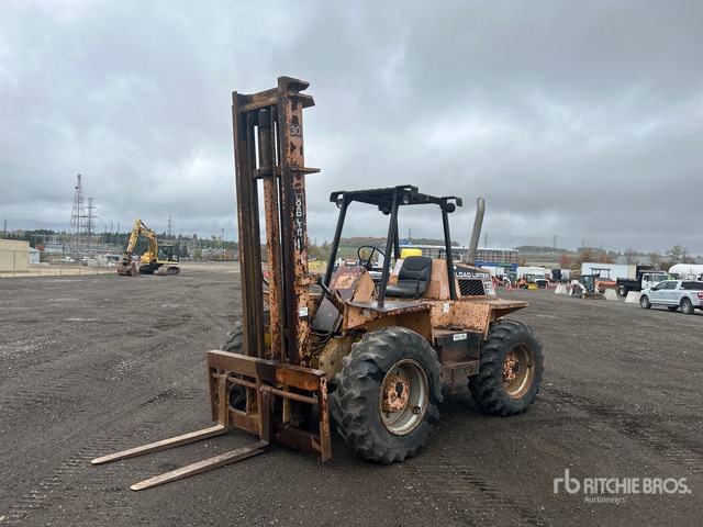 Load Lifter 4430 6000 lb 4x4x4 Rough Terrain Forklift | Ritchie Bros ...