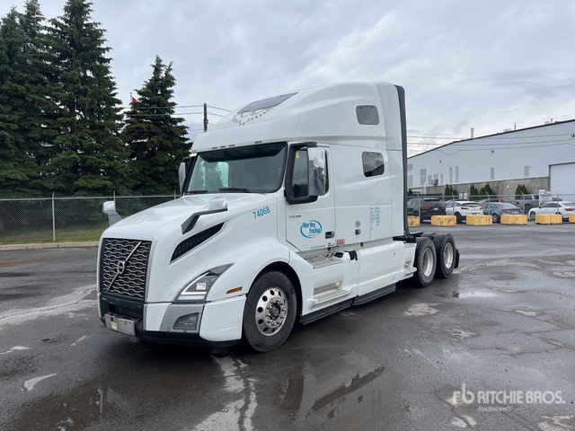 2019 Volvo VNL760 6x4 T/A Sleeper Truck Tractor | Ritchie Bros. Auctioneers