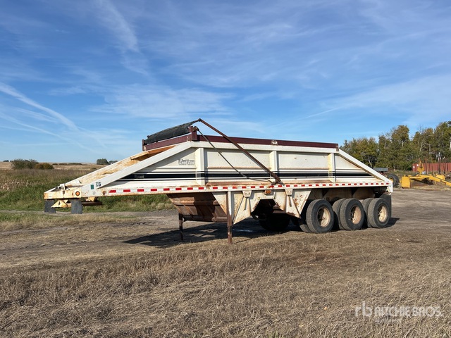 1995 Load Line 36 ft T/A Belly Dump Trailer | Ritchie Bros. Auctioneers