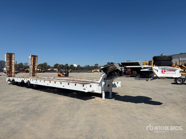 2008 Colron Industries 4 Rows of 4 Hydraulic Deck Widening Lowboy ...