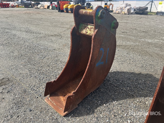 Scott Engineering 380 mm Q/C Cleanup Excavator Bucket | Ritchie Bros ...