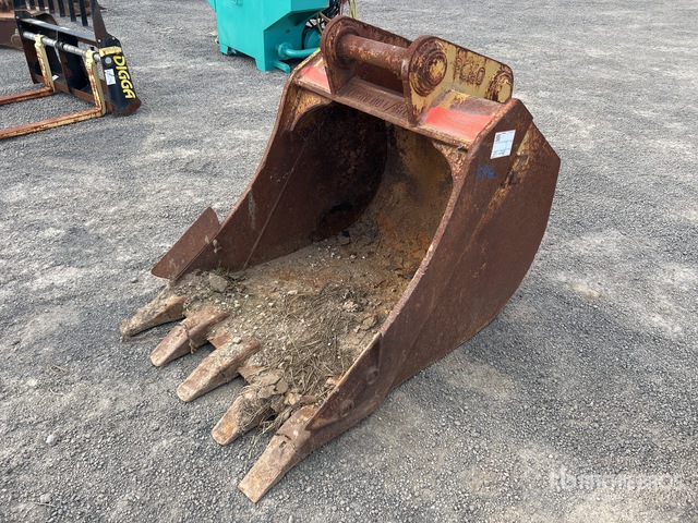 AE 950 mm Q/C Digging Excavator Bucket | Ritchie Bros. Auctioneers