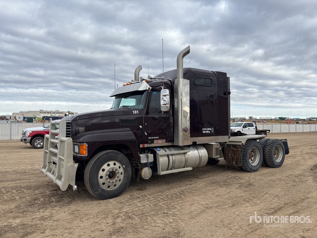 2018 Mack CHU613 6x4 T/A Sleeper Truck Tractor | Ritchie Bros. Auctioneers