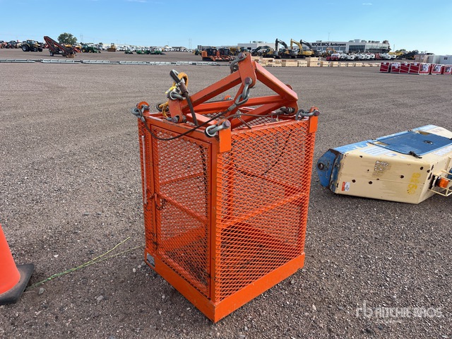 32 in Man Basket | Ritchie Bros. Auctioneers
