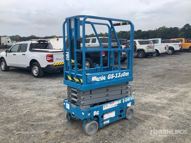 2020 Genie GS-1330m Electric Scissor Lift | Ritchie Bros. Auctioneers