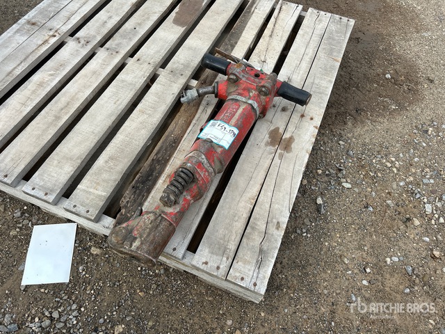 Demolition Breaker | Ritchie Bros. Auctioneers