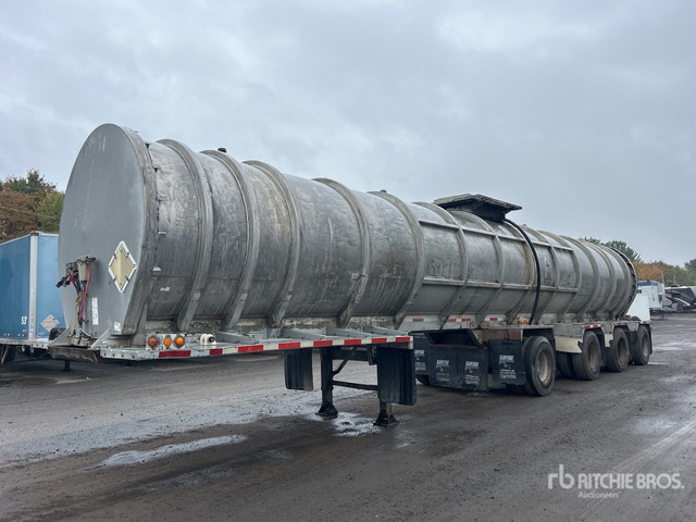 1991 Remtec 41000 L Quad/A Tanker Trailer | Ritchie Bros. Auctioneers