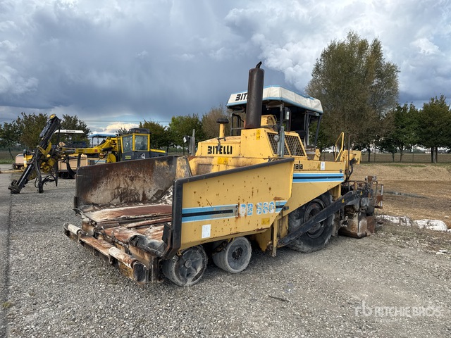 1995 Bitelli 660 Asphalt Paver | Ritchie Bros. Auctioneers