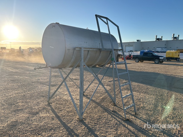 600 gal Steel chemical Fuel Tank | Ritchie Bros. Auctioneers