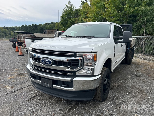 2020 Ford F-350 XLT 4x4 Crew Cab Flatbed Truck (Inoperable) | Ritchie ...