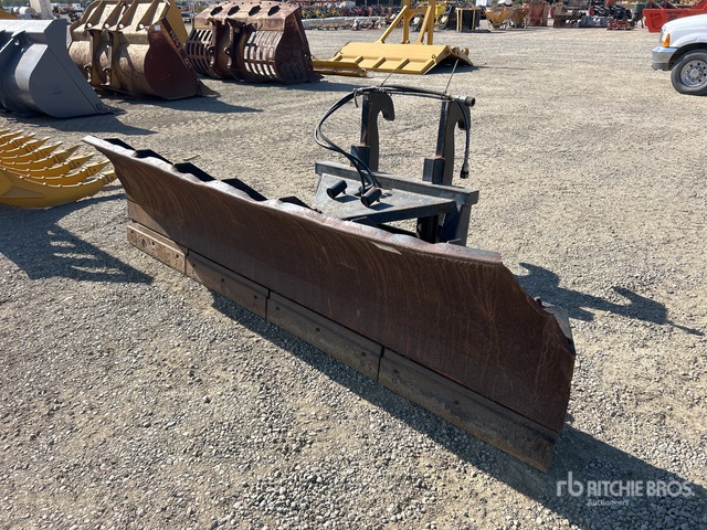 Holms 126 ft Snow Plow | Ritchie Bros. Auctioneers
