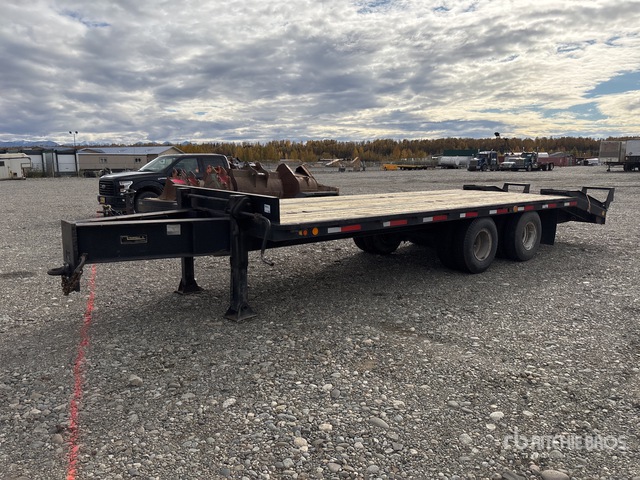 1983 Triangle K 20 ft T/A Equipment Trailer | Ritchie Bros. Auctioneers