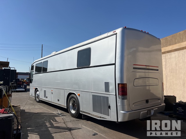 2003 MCI F3500 4x2 Motor Home in City Of Industry, California, United ...
