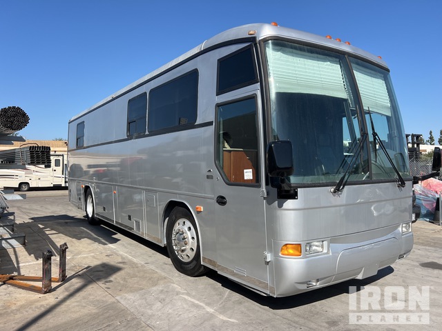 2003 MCI F3500 4x2 Motor Home in City Of Industry, California, United ...