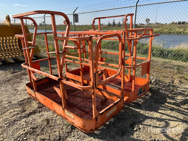 Quantity of (2) JLG 72 in Telehandler Personnel Basket | Ritchie Bros ...