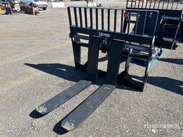 Manitou 56 in Telehandler Pallet Forks - Fits MHT790 | Ritchie Bros ...