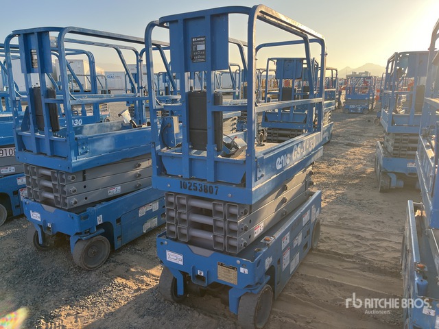 2018 Genie GS1930 Electric Scissor Lift | Ritchie Bros. Auctioneers
