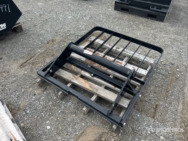 Manitou PFB 25N Tilting Fork Carriage - Fits MLT625 | Ritchie Bros ...
