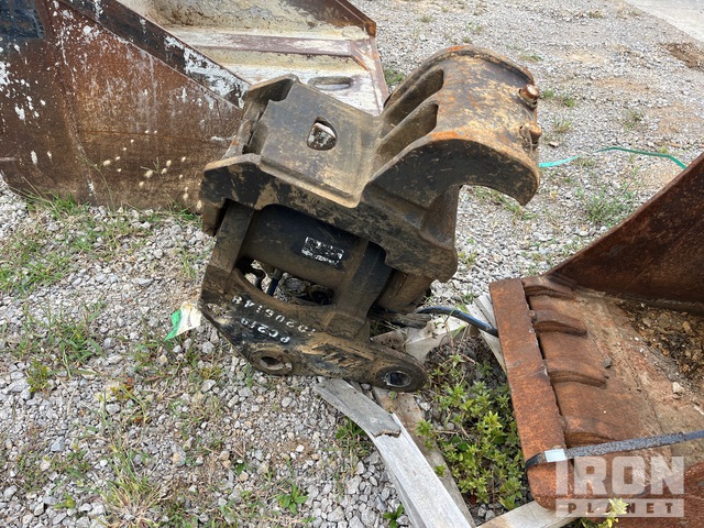 2019 Tag Power Tilt Excavator Coupler - Fits Bobcat Mini Excavator in ...