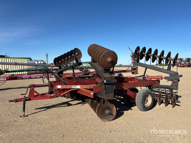 Case IH 485 22 ft Tandem Disc | Ritchie Bros. Auctioneers