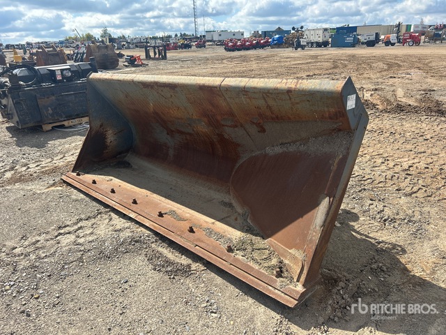 120 in Q/C Side Dump Wheel Loader Bucket - Fits John Deere 524K ...