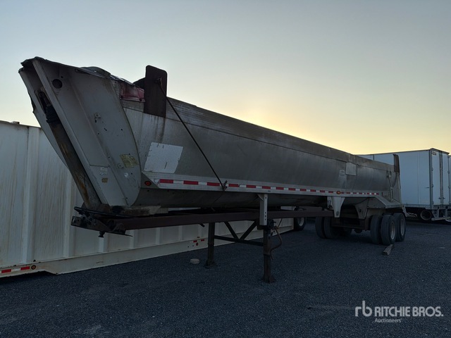 1992 39 ft T/A Aluminum Quarter Frame End Dump Trailer | Ritchie Bros ...