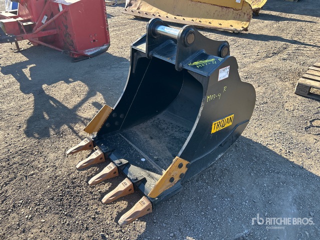 2025 Trojan 36 in Digging Excavator Bucket (Unused) | Ritchie Bros ...