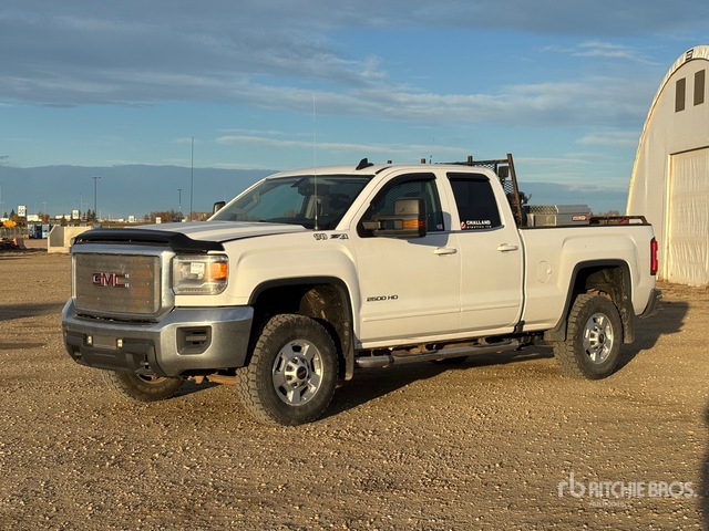 2017 GMC Sierra 2500HD SLE 4x4 Extended Cab Pickup | Ritchie Bros ...